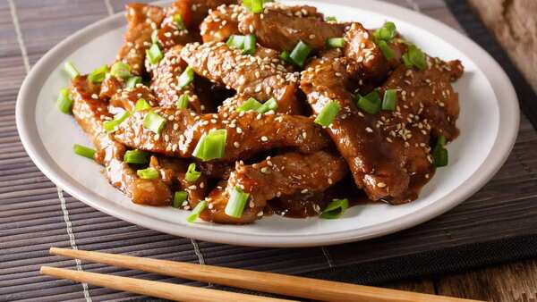 Only Carbs: Anshula Kapoor Chose These Koreans Buns For Her Sunday Binge