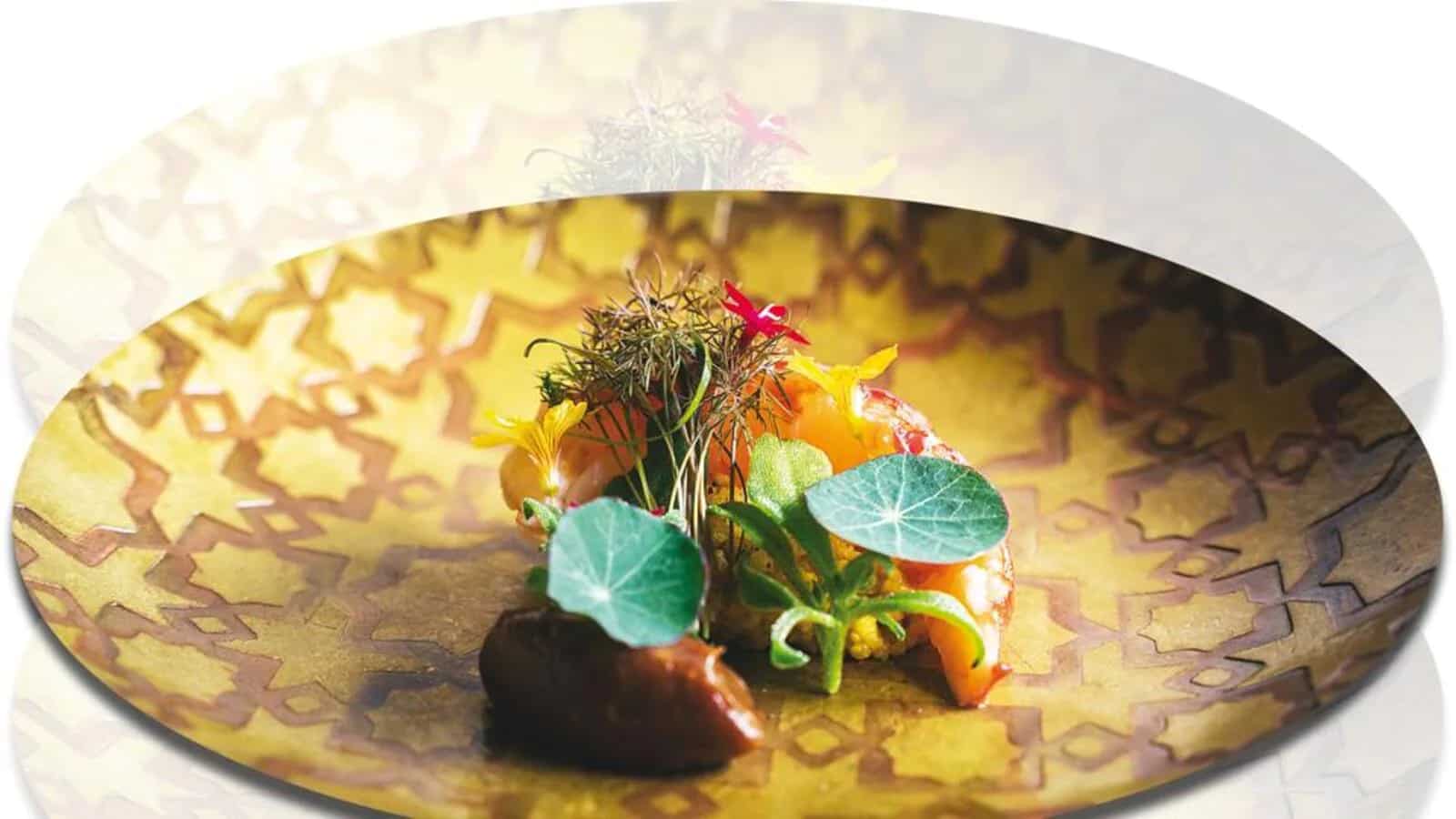 Rude Food by Vir Sanghvi: Gourmet capital of the East