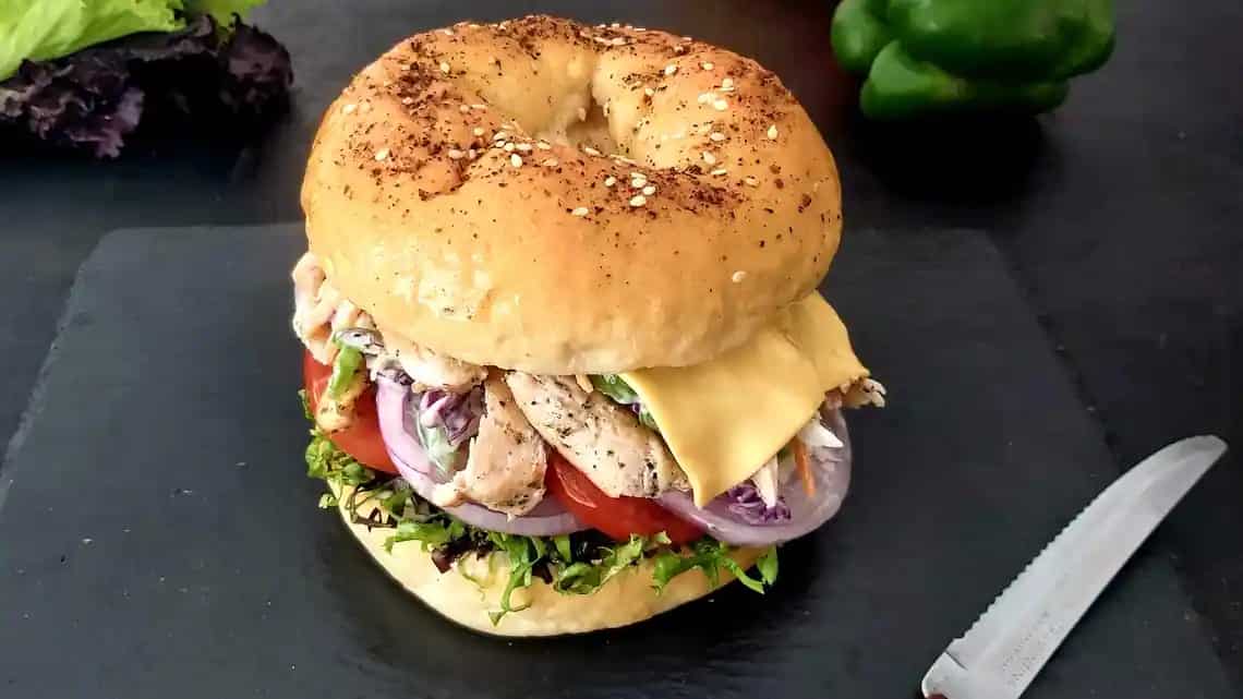 Recipe: Two ways with chicken bagel sandwich
