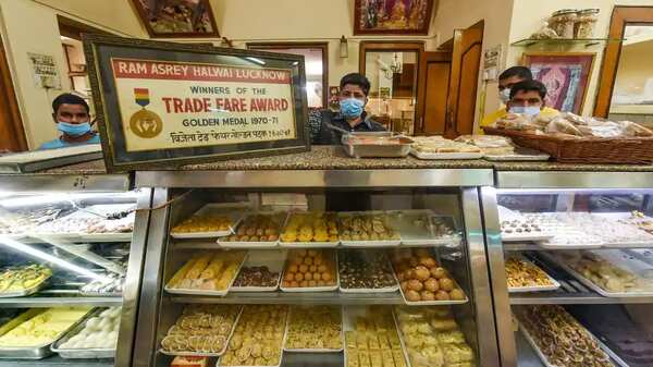 3 Famous Sweet Shops In Lucknow