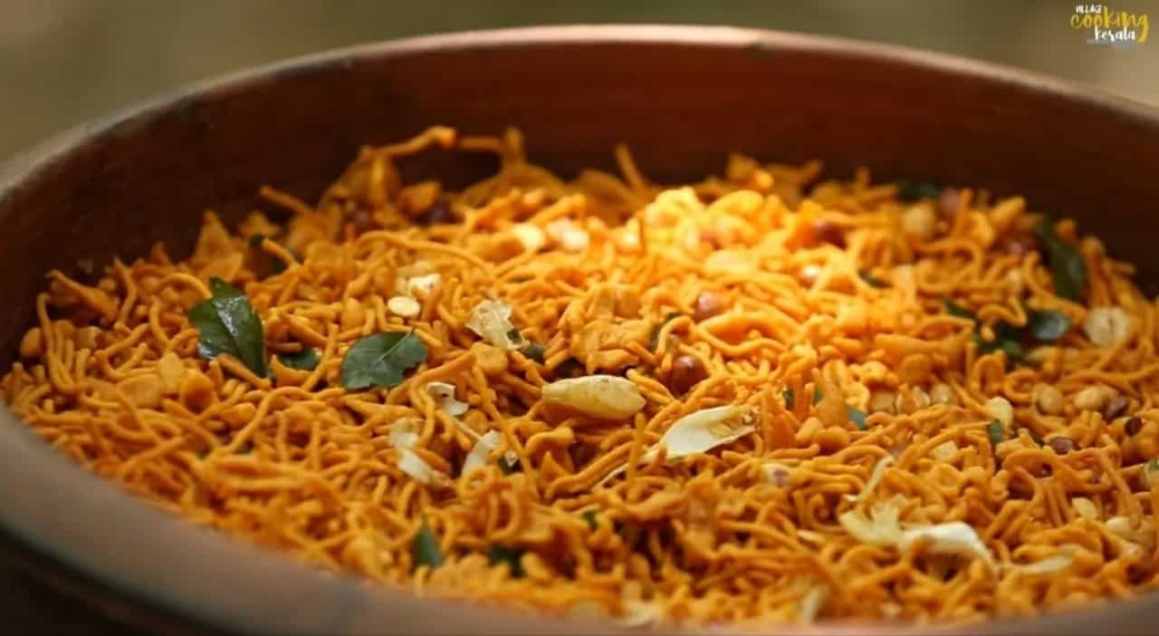 Kerala-Style Mixture: The Tangy Snack You Must Try