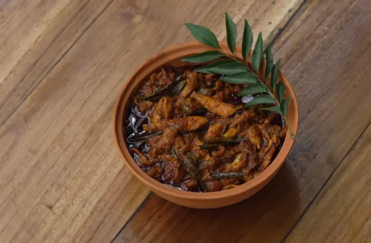 Netholi Mulaku Curry: Anchovies in Fiery Hot Red Curry