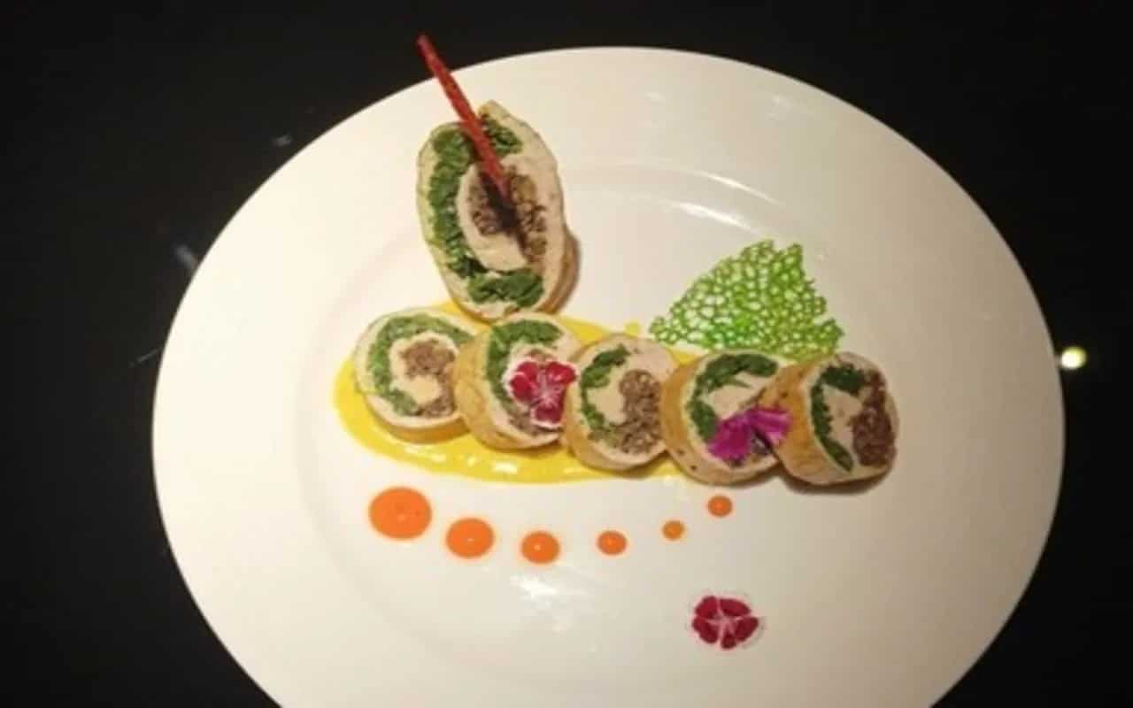 Give Your Weekend Feast A Gourmet Spin With This Herb Crusted Chicken ...