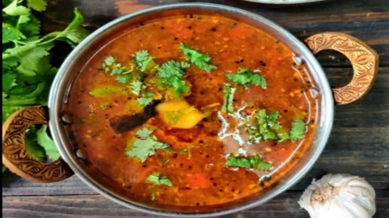 How To Make Rasam: Easy Tips And Tricks To Ace Making This South Indian ...
