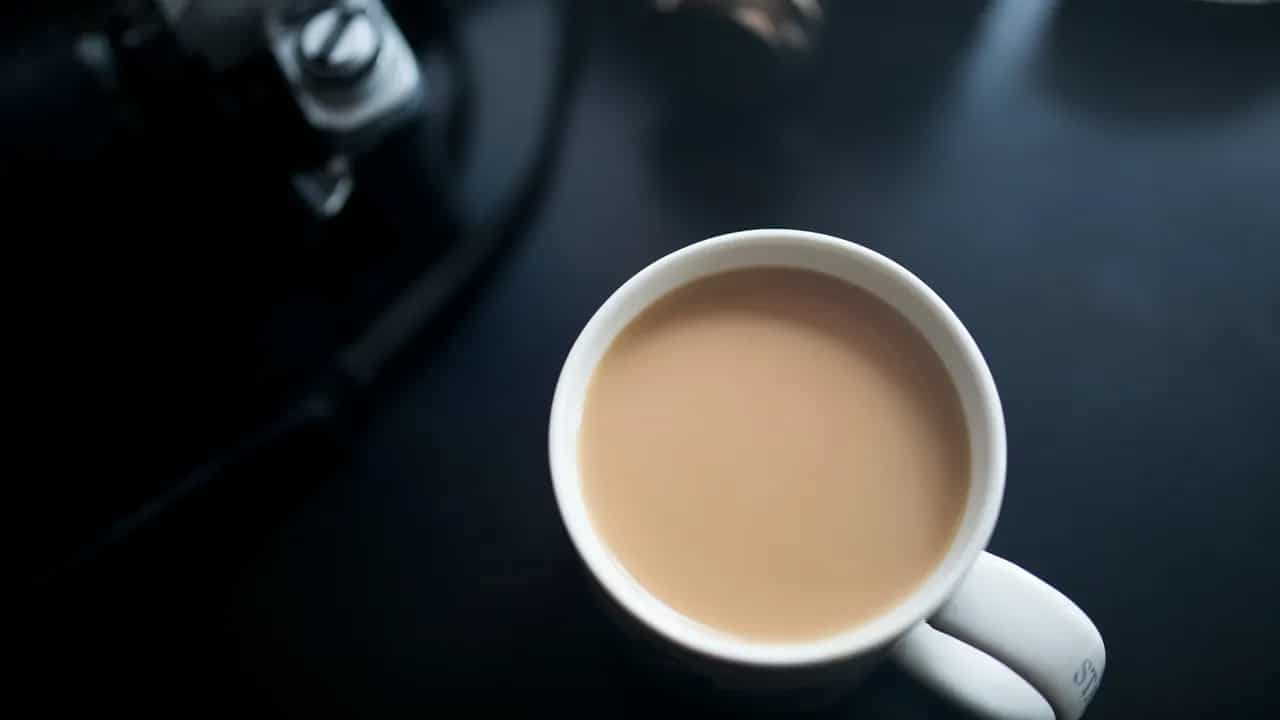 Suutei Tsai: This Mongolian Salty Tea Will Keep You Warm And Cozy ...