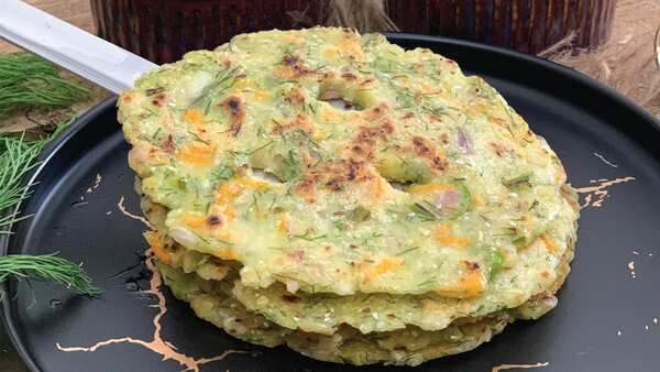 Akki Ubbu Rotti: This Breakfast Bread From Karnataka Is A Hit