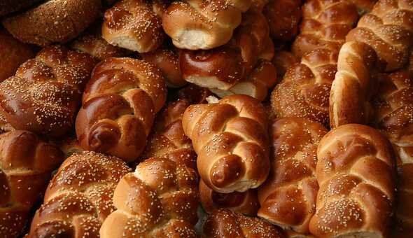 This Braided Jewish Cake Has A Fascinating History