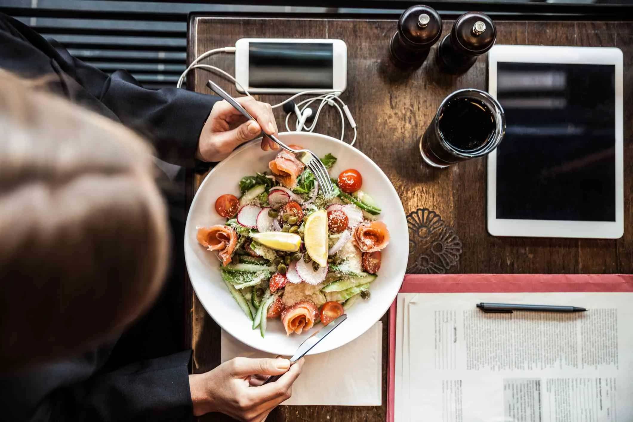 These Rules Will Come In Handy While Dining Out