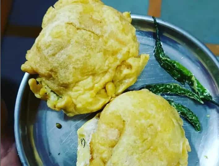 Ulta Vada Pav: This Upside-Down Vada Pav From Nashik Makes For A Drool ...