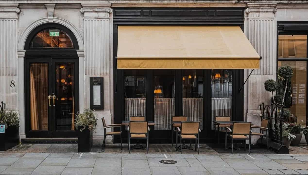 Indian Restaurant In London Jamavar Regains Its Michelin Star; Sonam ...