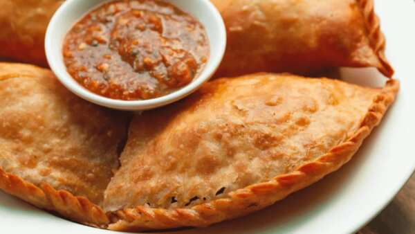 A Beginner’s Guide To Ladakhi Cuisine: Dishes And Drinks To Try