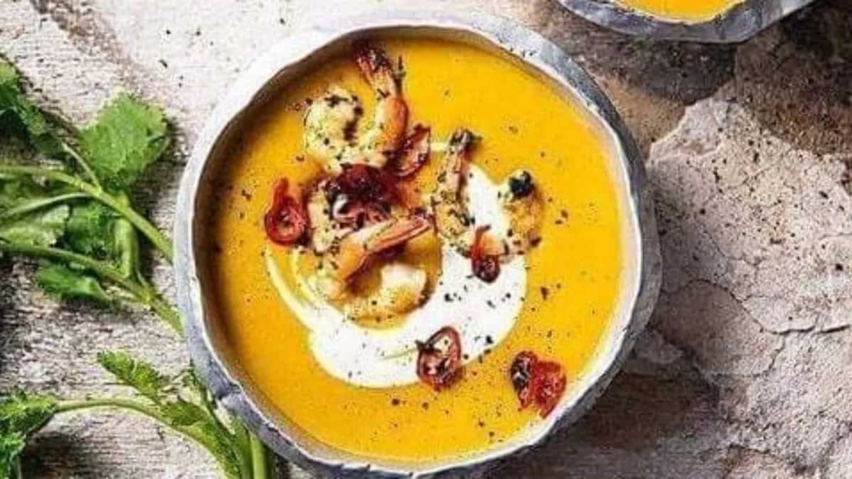 Warm And Comforting Pumpkin Prawns Soup