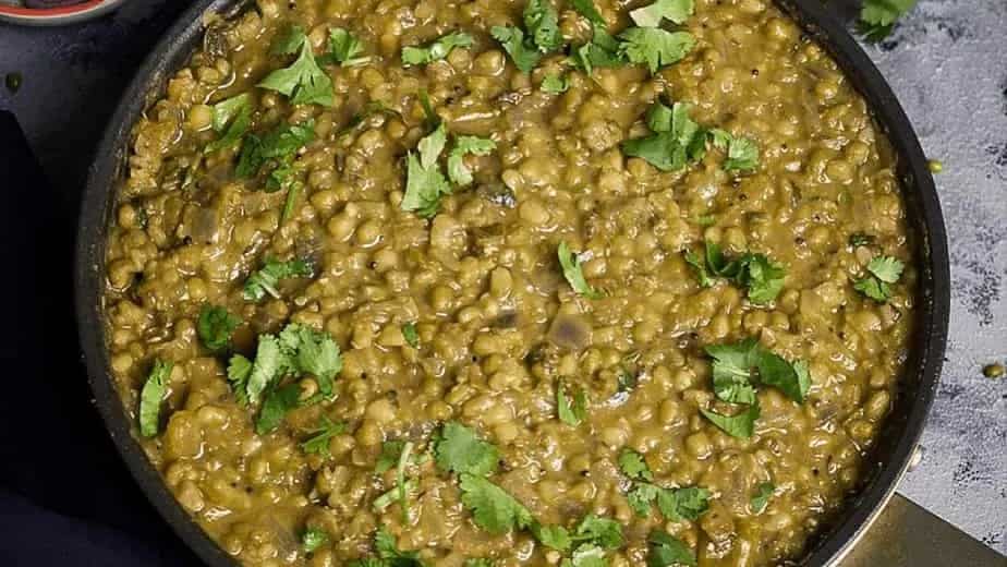Green Gram Curry: Try This North Karnataka-Style Side Dish