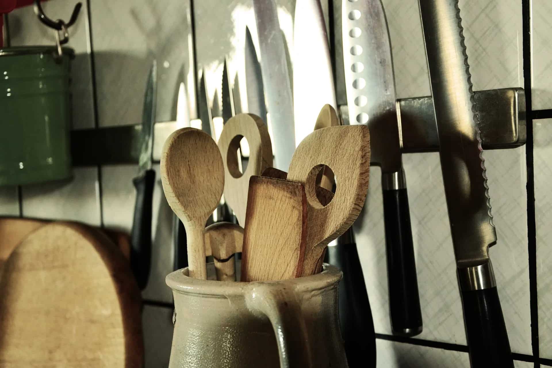 5 Kitchen Equipment And Tools That Home Chefs Rely On