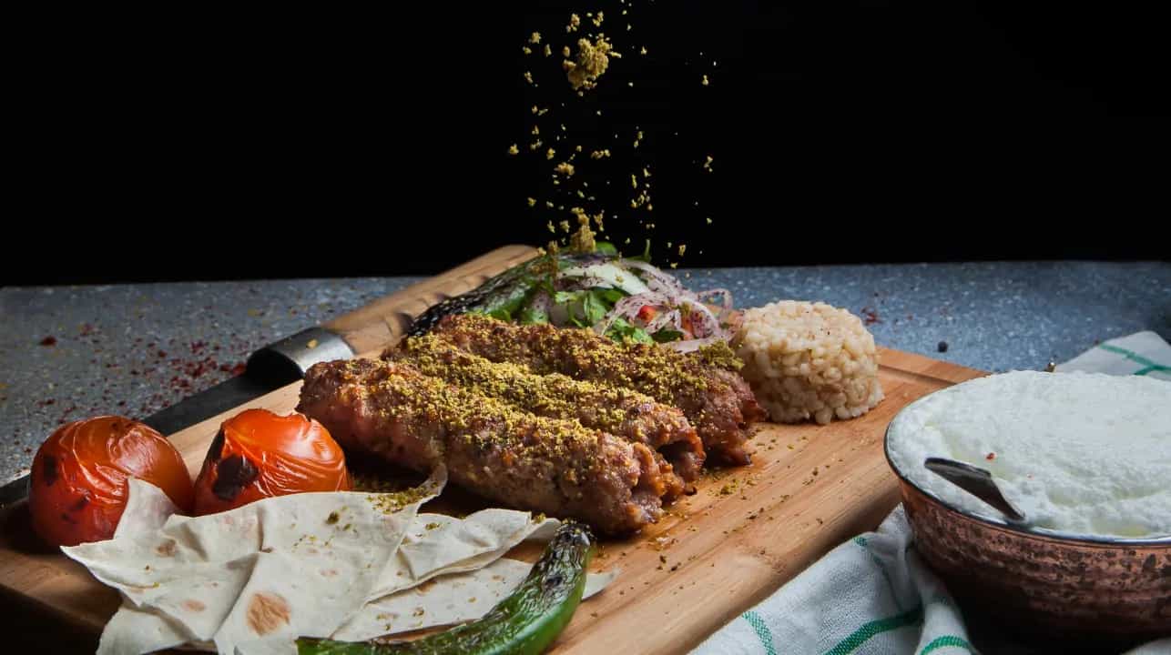 From Kebabs To Bhajji: Your Guide To Eating Street Food In Bengaluru