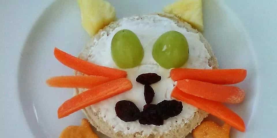 How to make After-school Kitty Cat Sandwiches Recipe