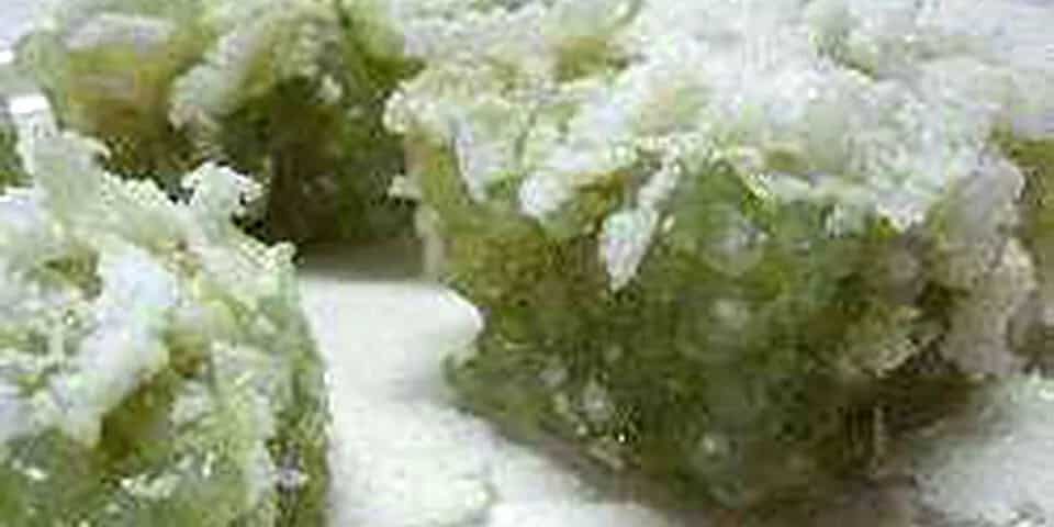 How to make Steamed Pandan Tapioca Pearl Cakes Recipe