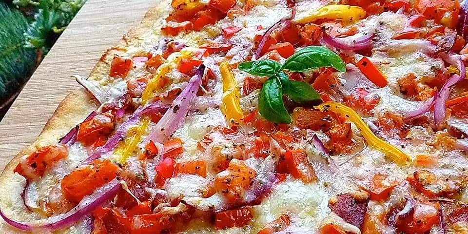 How to make Tomato Bacon Squares Recipe