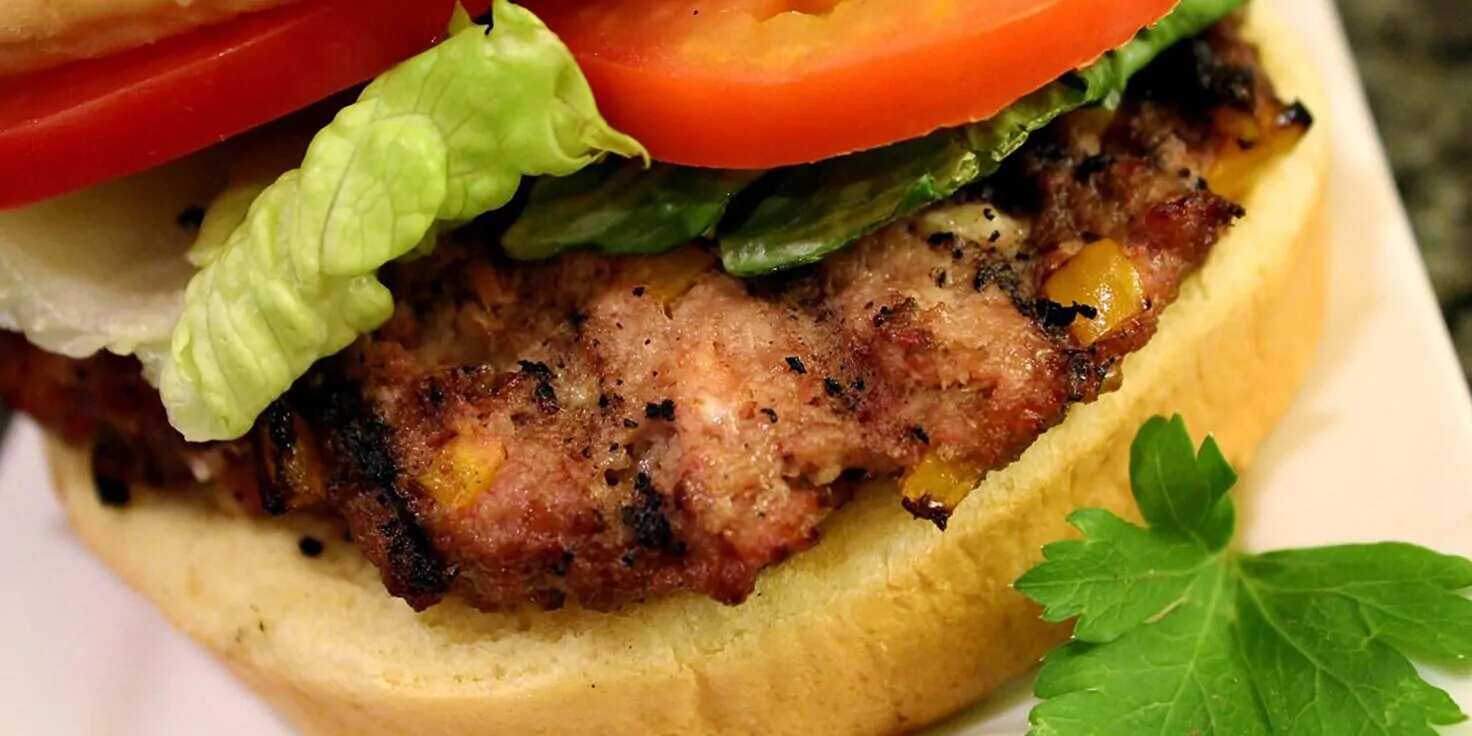 How to make Bbq Feta And Hot Banana Pepper Turkey Burgers Recipe
