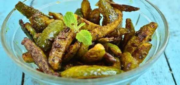 How to make Gherkins In Coconut Gravy Recipe