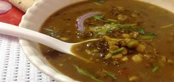 How to make Mah Chole Di Dal Recipe