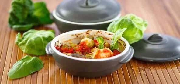 How to make Sprouted Moong And Potato Recipe