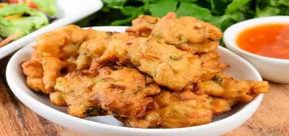 How to make Traditional Vegetable Pakoras Recipe