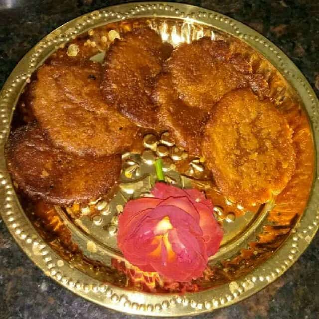 How to make Adhirasam Recipe