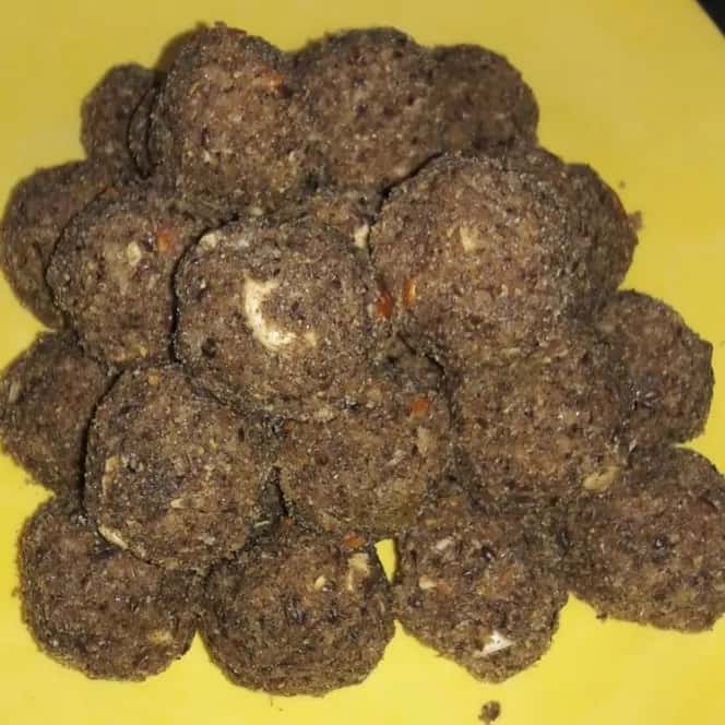 How to make Alsi Ke Laddu Recipe