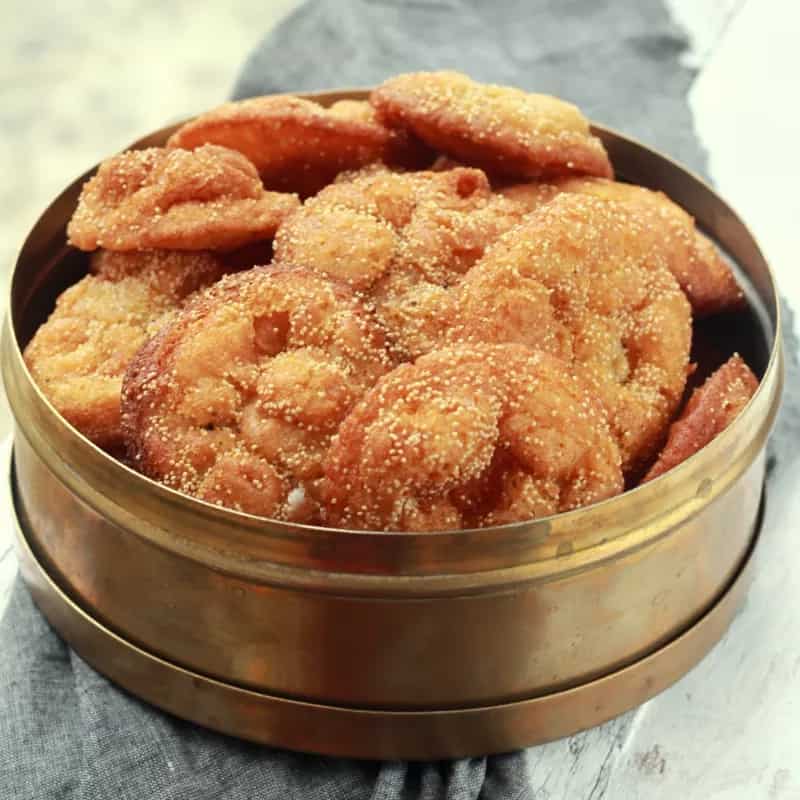 How to make Anarsa (maharashtrian Deep Fried) Recipe