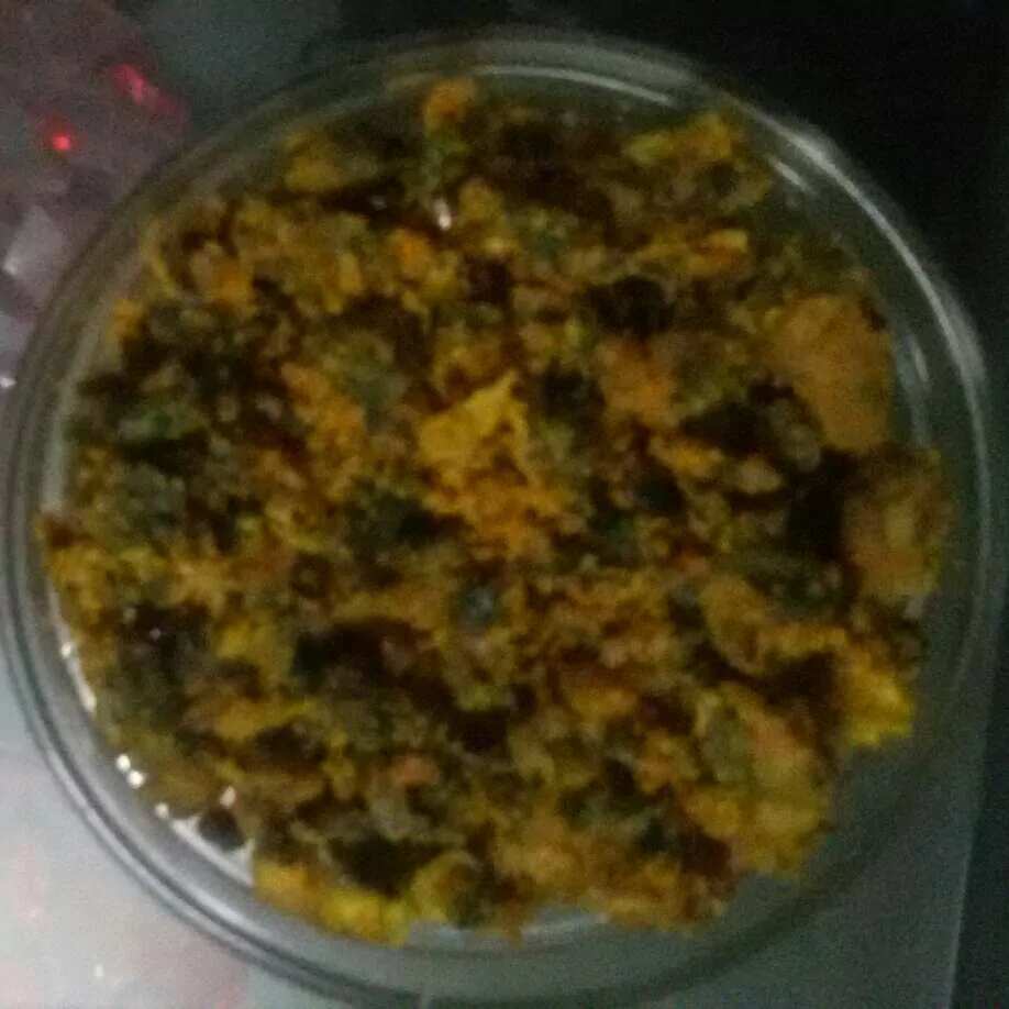 How to make Besan Wale Spring Onion Ki Sabzi Recipe