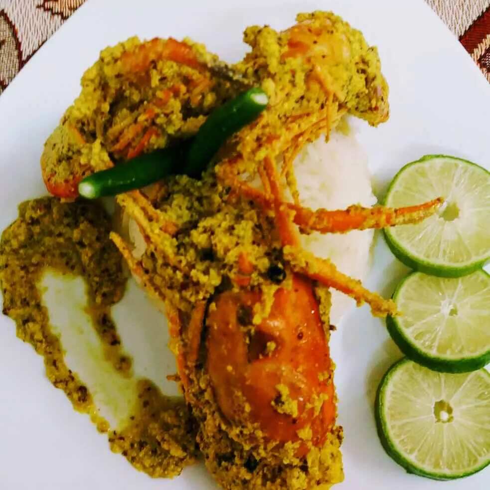 How to make Chingri Narkel Er Jugol Bandhi/prawn Curry With Coconut Recipe