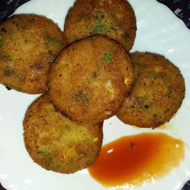 How to make Crispy Cutlet From Leftover Rice And Aloo Sabji Recipe
