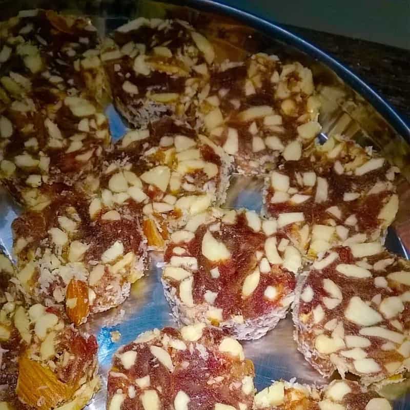 How to make Dates & Dry Fruits Bites Recipe