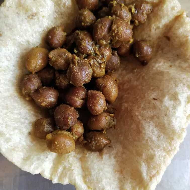 How to make Dry Black Channa Puri Recipe
