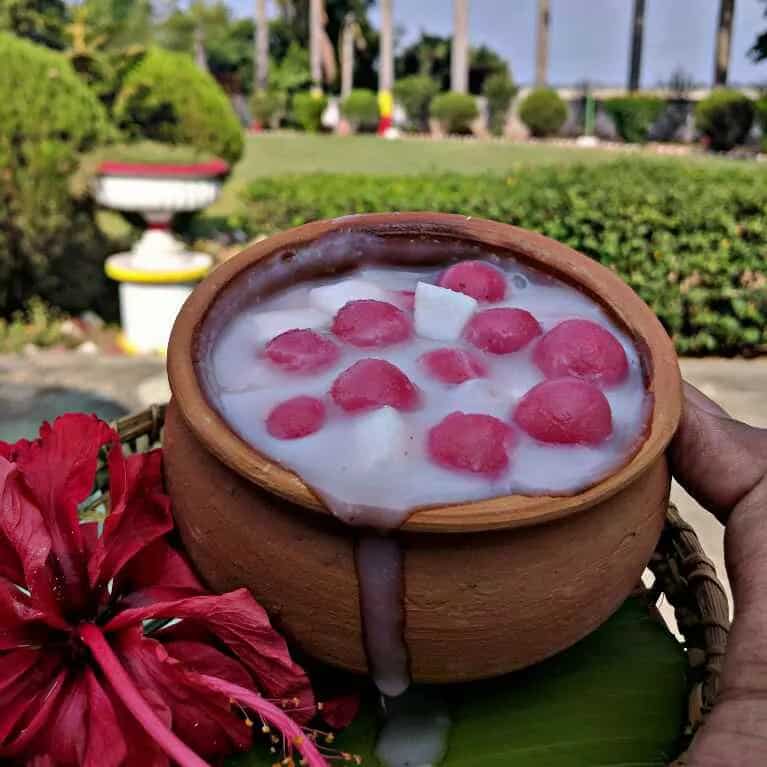 How to make Hibiscus Thai Riceballs Dunk In Coconut Milk Recipe