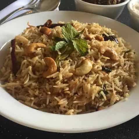How to make Hyderabadi Bagara Khana/bagara Chawal Recipe