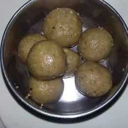 How to make Instant Sesame Peanut Dessicated Coconut Ladooo Recipe