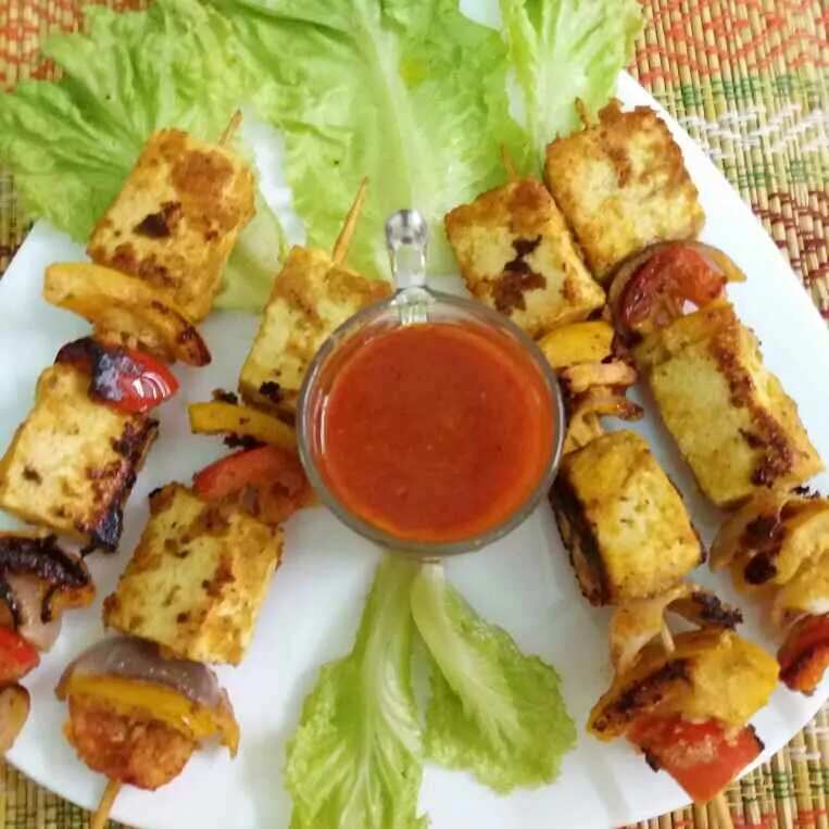 How to make Kasundi Paneer Tikka Masala With Onion Gravy Recipe