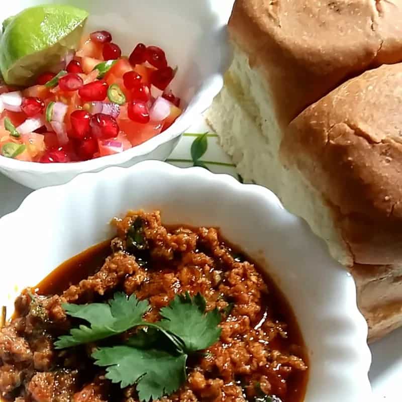 How to make Keema Pav/pao Recipe