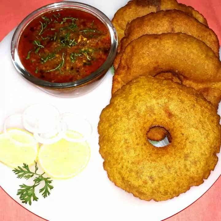 How to make Komdi Vade Recipe
