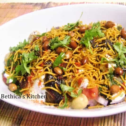 How to make Mathri Chaat (savoury Snack) Recipe