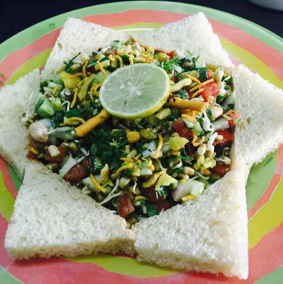 How to make Matki Bhel Recipe