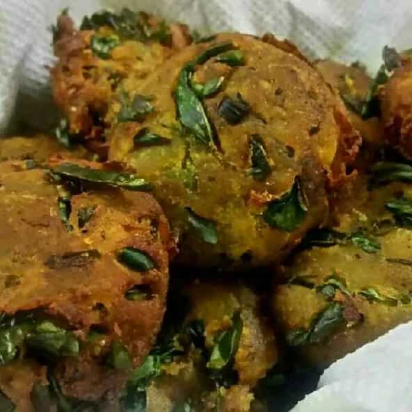 How to make Methi Bada Recipe