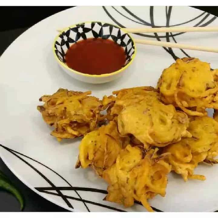 How to make Noodle Pakodas Recipe