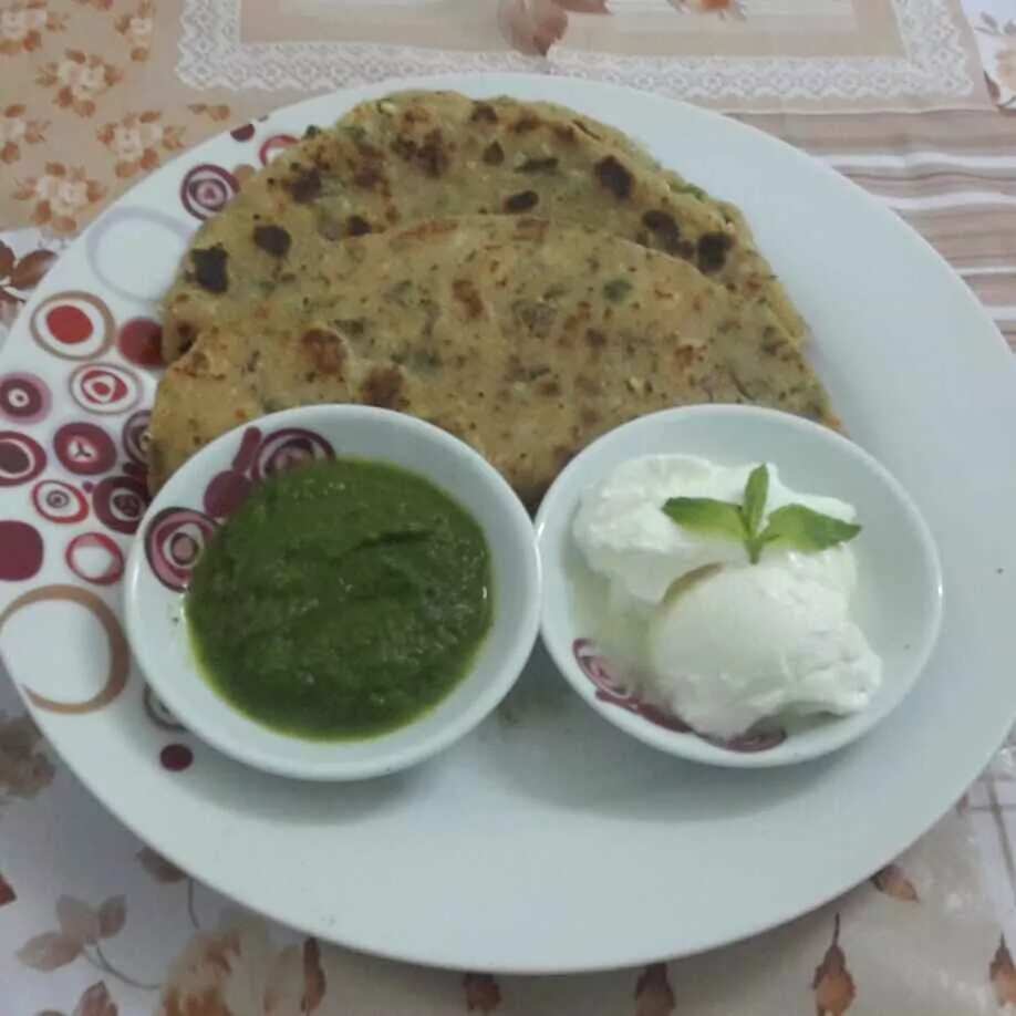 How to make Paneer Mint Paratha Recipe