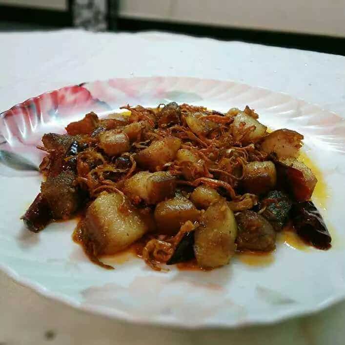 How to make Pork Roast With Dry Bamboo Shoots Recipe