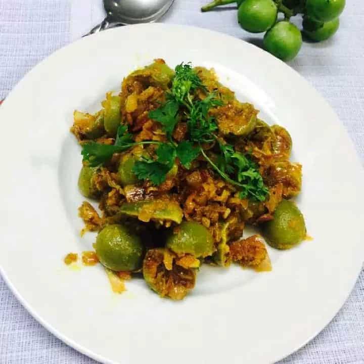 How to make Rajasthani Gunda Sabzi/gum Berry Sabzi Recipe