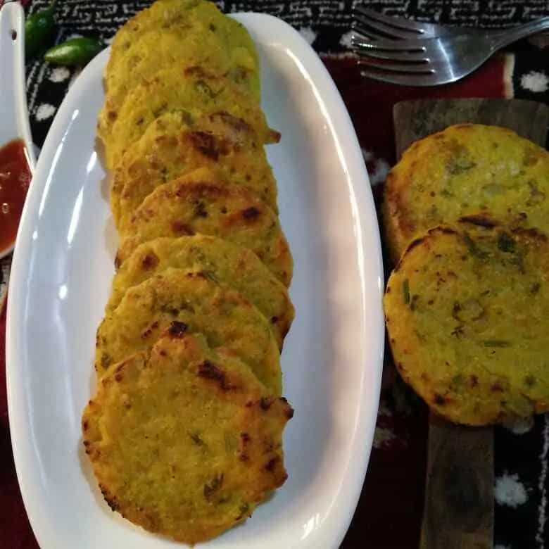 How to make Rice And Besan Pancakes Recipe