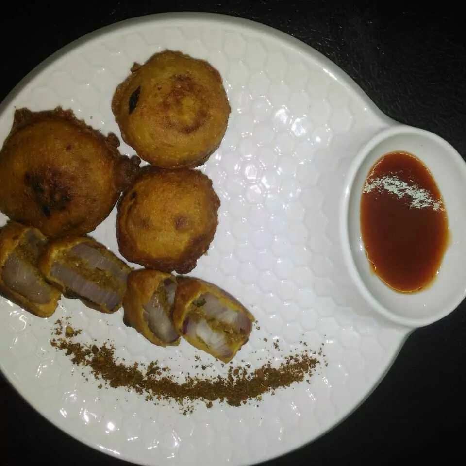 How to make Stuffed Onion Dabda Recipe